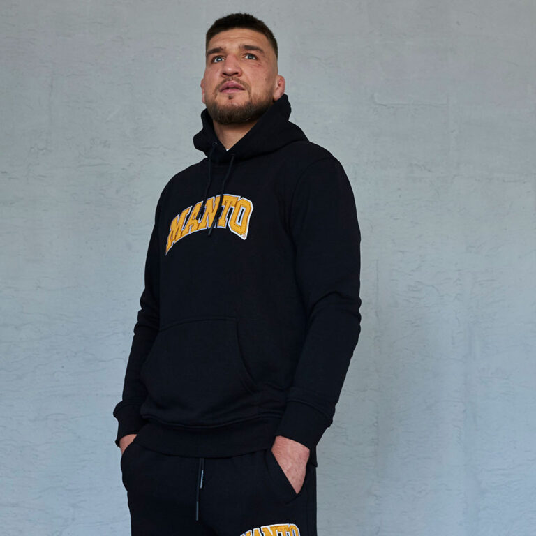 Manto Hoodie Varsity black - Rebelz