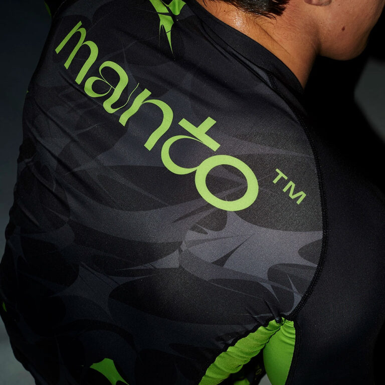 Manto Rashguard Terra black - Rebelz