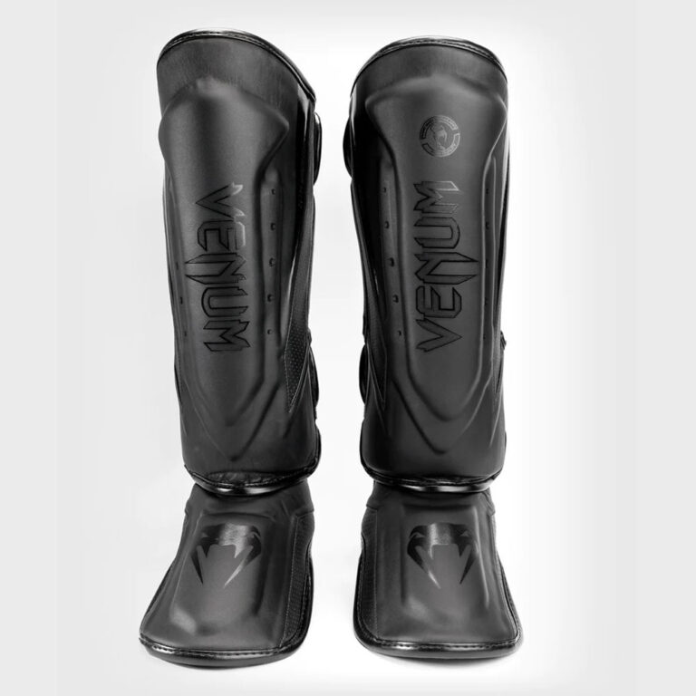 Venum Shin Guards Elite EVO black/black - Rebelz